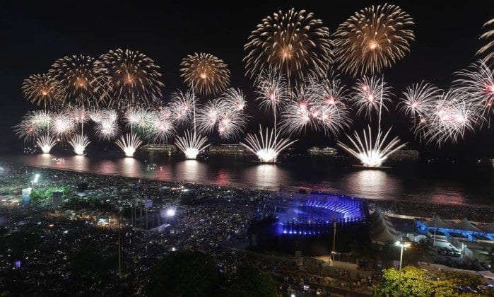 Onde passar o reveillon 2019? 10 dicas de ano novo no Brasil e no mundo